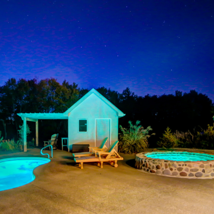 4 Health Benefits of Cold Plunges - Take the Plunge! | Cherry Ridge Retreat